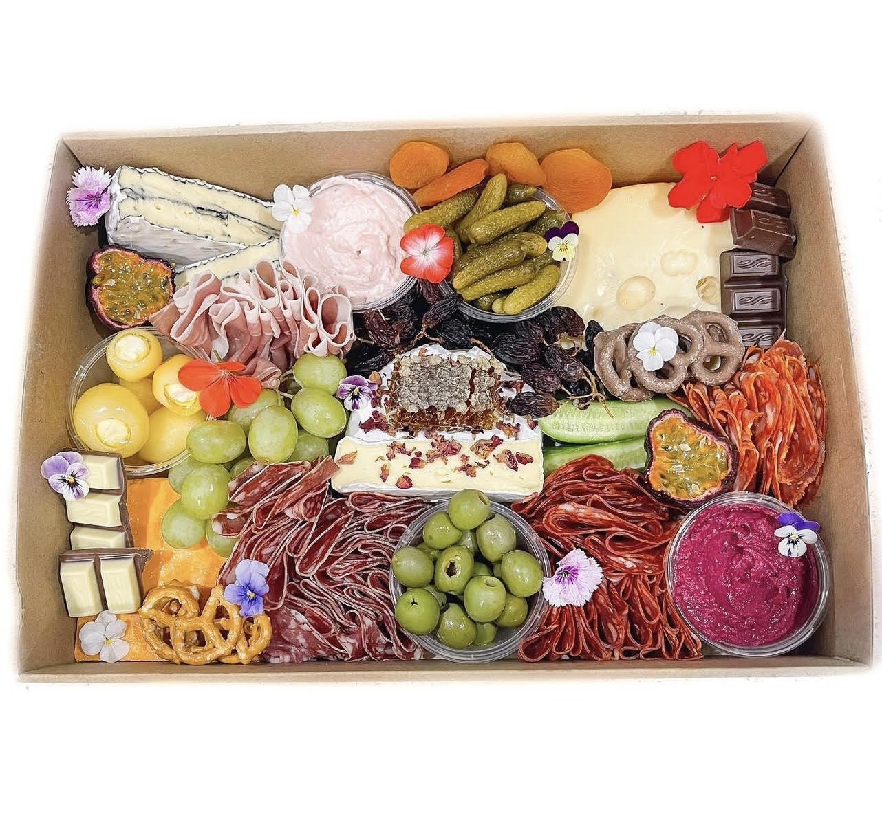 Grande Grazing Box – Grazing To You